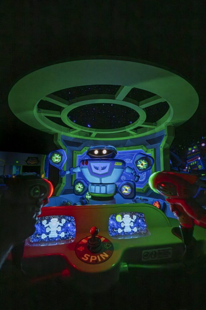 GUIDE: How To Score Big on Buzz Lightyear's Space Ranger Spin at Magic ...